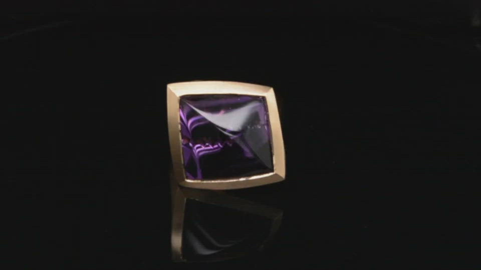 Arris: Fancy cut 16.5 carat amethyst set in yellow gold – McCaul